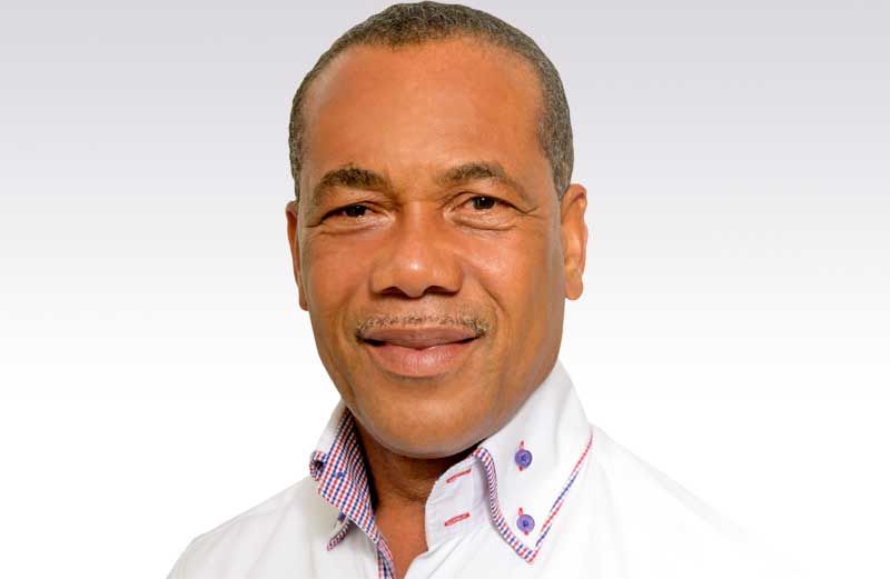 Antonio Brito denuncia distrito Los Botados recibe 5 mil millones pesos ...