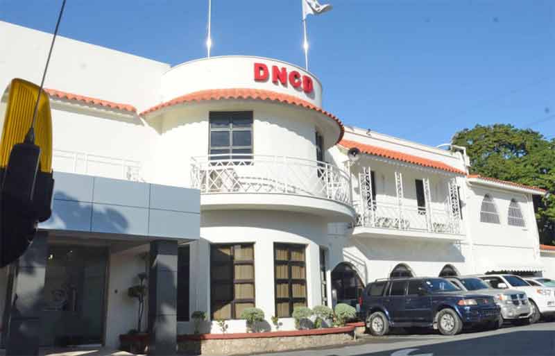 DNCD ocupa 540 paquetes de cocaína en SPM; apresa a cinco venezolanos ...