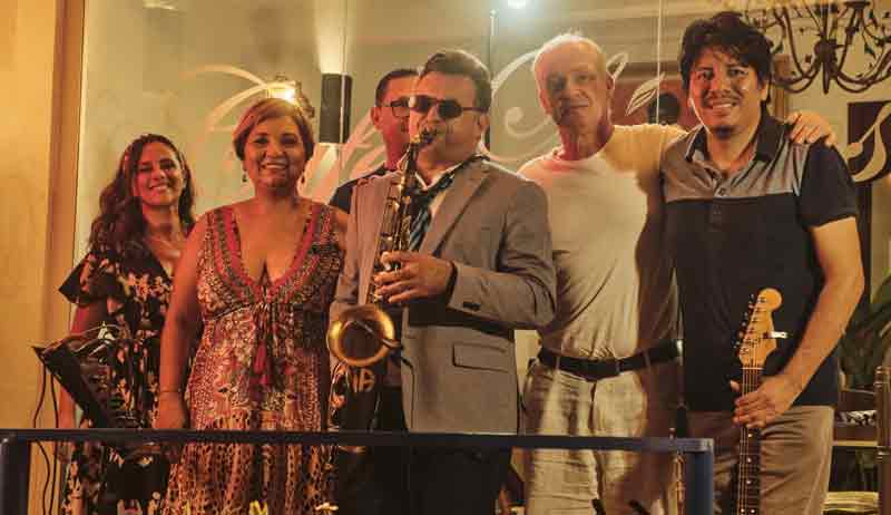 Inauguran acogedor restaurant dominico-húngaro en malecón de Puerto ...