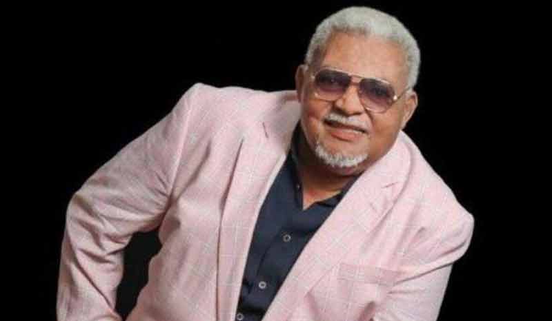 “El Poeta” Ramón Torres iniciará el 2023 por todo lo alto - Dominicano ...