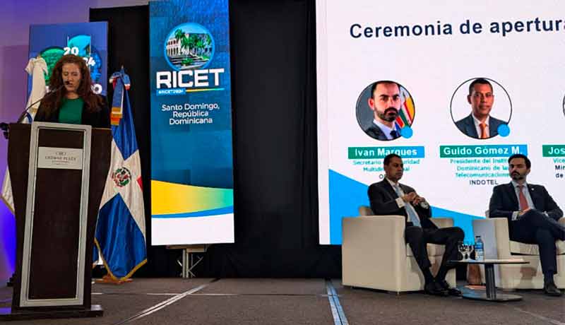 Subsecretaria adjunta del Departamento de Estado de EE.UU. realiza ...