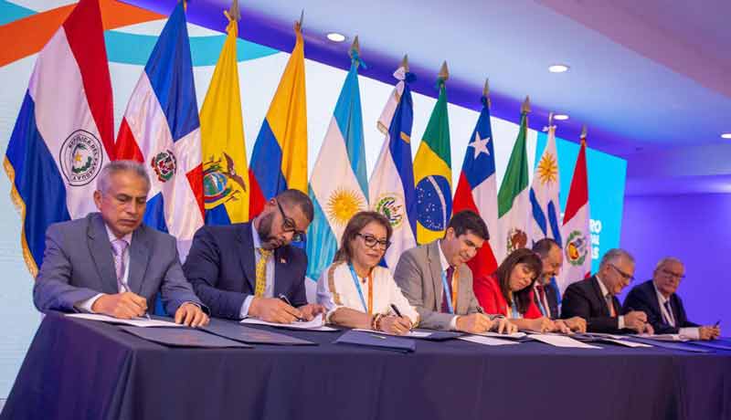 Aduanas de RD y El Salvador firman acuerdo para incrementar sus relaciones comerciales ...