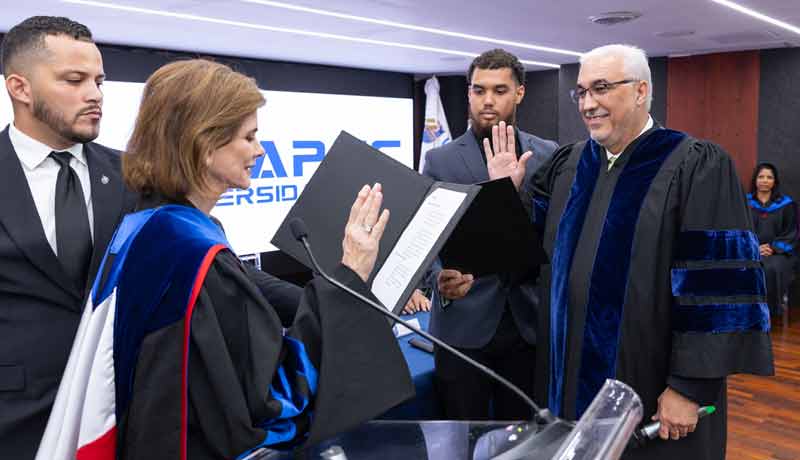 UNAPEC juramenta a su nuevo rector Erik Pérez Vega - Dominicano Ahora